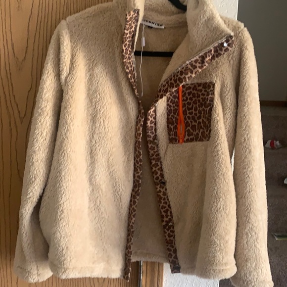 Jackets & Coats | Womens Leopard Print Fleece | Poshmark